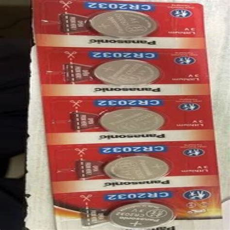 Lithium Coin Cell Batteries Non Rechargeable 3 V Power Silver