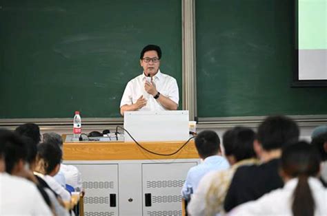 中国工程院院士孙金声为大学生解读石油工程前沿技术 科普中国 人民网