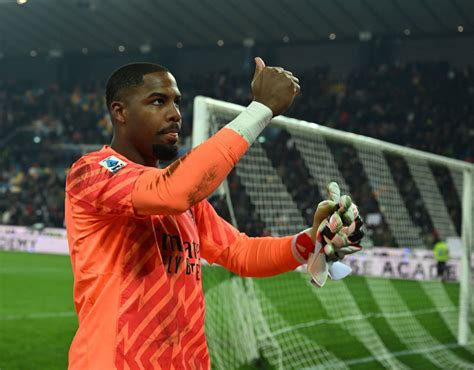 شهامت شیطان؛ میلان برای منیان پیروز شد کیوسک طرفداری