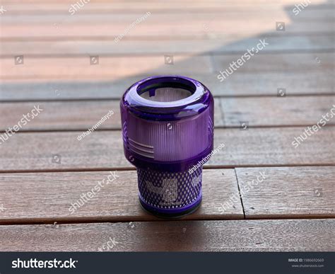 6 Imágenes De Dyson Hepa Imágenes Fotos Y Vectores De Stock Shutterstock