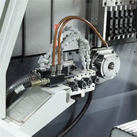 Automatic Precision Sliding Headstock Lathe Machine Tc With Tapping Threading Function