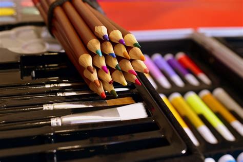 2 무료 색연필 브러쉬 And 색연필 이미지 Pixabay