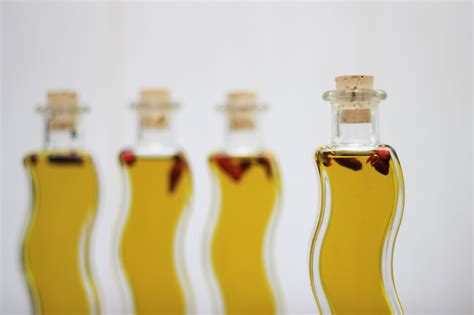 무료 이미지 액체 식품 생기게 하다 음주 노랑 알코올 와인 병 유리 병 상표 생성물 먹기 맛좋은 리큐어