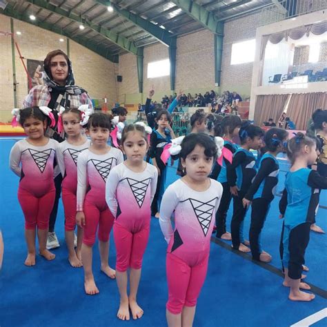 لباس تیم ژیمناستیک دختران استان اصفهان نماتن