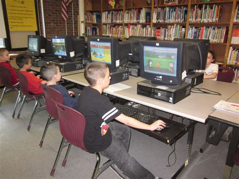 Computer Lab Mrs Harrigan S First Grade Class Holliman Elementary Babe