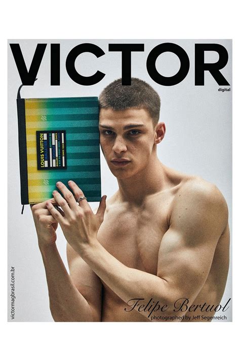 Felipe Bertuol Louisa Models