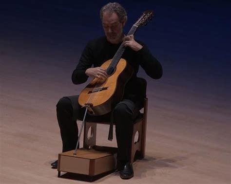 17 Greatest Classical Guitarists Of All Time 2023 With Pictures