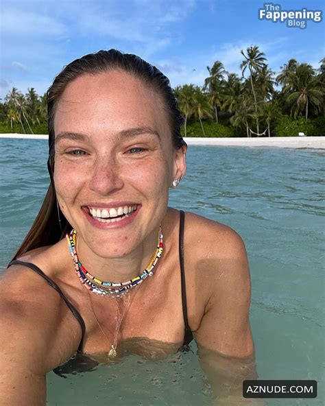 Bar Refaeli Sexy Flaunts Her Attractive Body And Legs In Various Photos Collection Aznude