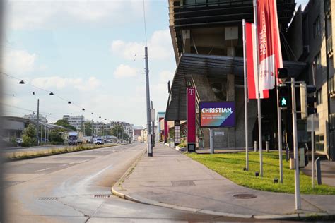 LED Display RINEO DIGITAL LED Display LCD Display Digitalne Reklame