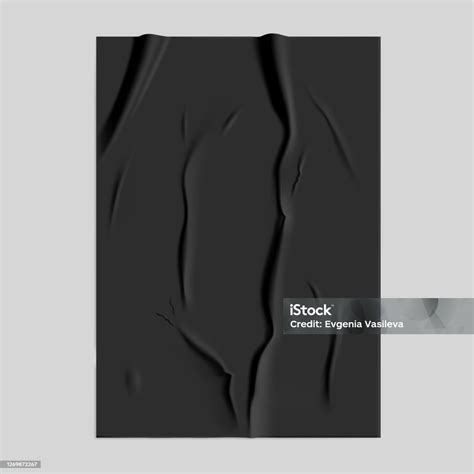회색 배경에 젖은 주름 효과가있는 검은 색 접착 용지 구겨진 질감이 있는 검은 젖은 종이 포스터 템플릿 사실적인 벡터 포스터 모형 0명에 대한 스톡 벡터 아트 및 기타
