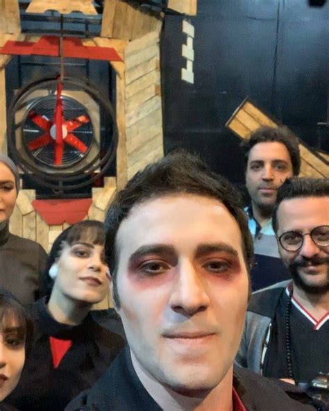 تئاتر موزیکال اجازه دارم جیغ بکشم به نویسندگی رضا افشاری و کارگردانی