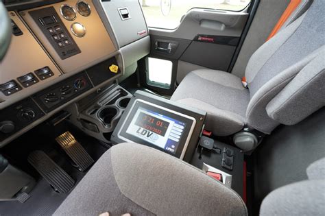 Atmos Energy Tx Mobile Command Center Ldv