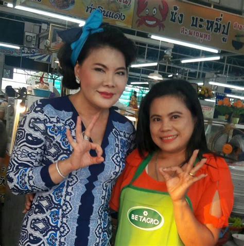 เจ้อ้น หอยทอด ผัดไทย Added A New Photo เจ้อ้น หอยทอด ผัดไทย