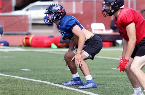 Dylan Espinosa Of South Medford Started Playing Football His Sophomore