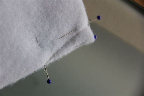 Tip Mark Fabric With Pins