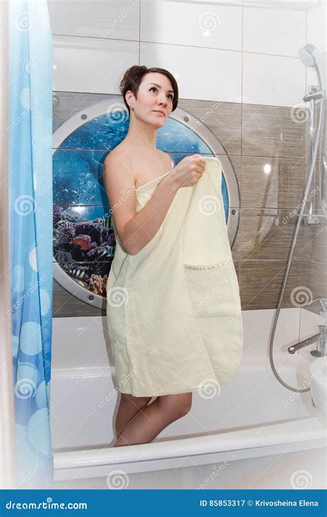 Pretty Girl With Short Hair In A Bathroom Stock Image Image Of