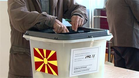 Молк пред утрешните претседателски избори гласаат болните затворениците лицата во старските