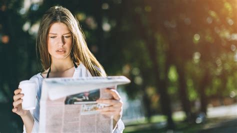 Is Doom Scrolling Affecting Your Health — The Integrative Practice