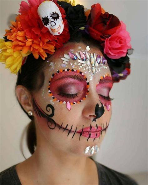 Sugar Skull Halloween Makeup Dia De Los Muertos Makeup With Jewels