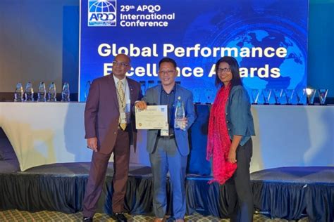 Pln Uid Jakarta Raya Sabet Penghargaan World Class Company Di Gpea 2024 Rmolsumselid