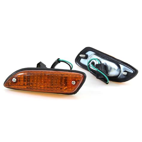 ไฟเลี้ยวข้าง ไฟส้ม ดัทสัน นิสสัน 140j 160j 510 A10 สแตนซ่า Datsun Nissan Violet Stanza Bluebird