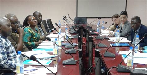 УНСС Проф Поля Кацамунска с награда за жени с изключителни научни постижения от Venus