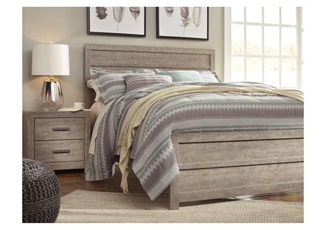 Culverbach King Panel Bed