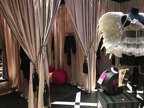 Victorias Secret New Bond Street Flagship Temporary Fitting Rooms