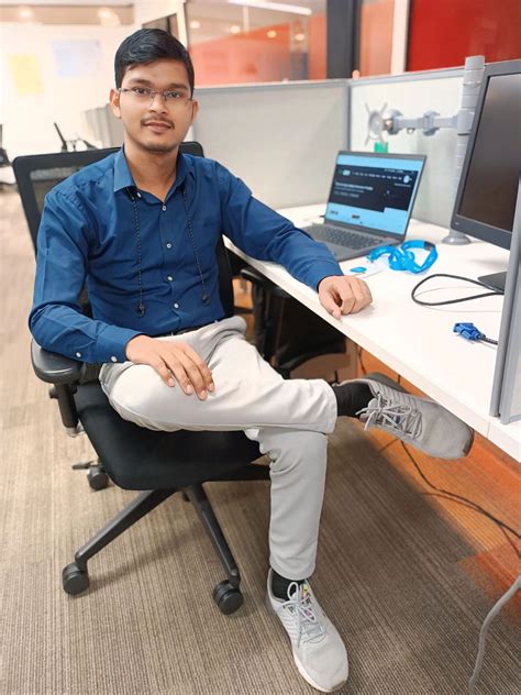 Kuldeep Vishwakarma On Linkedin Firstjob Gratitude Growth Firstjob