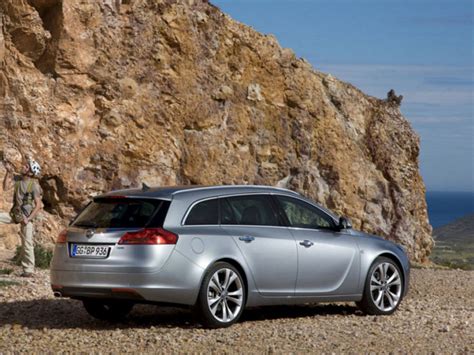 Фото Opel Insignia universal (Опель Инсигния универсал) | Автосалоны ...
