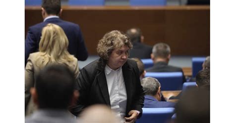 Продължаваме промяната се разбра с БСП зад гърба на ДБ подкрепят Киселова за шеф на парламента