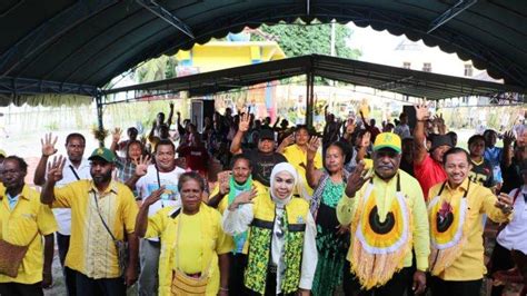 Ribuan Warga Perbatasan Png Ikat Suara Untuk Abisai Rustan Ondoafi Kami Sepakat Tolak Calon