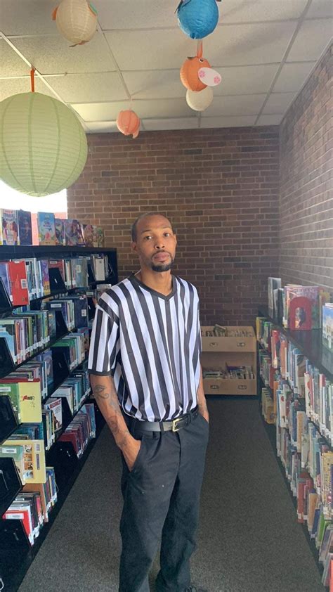 Referee Trevor Highsmith Jr