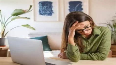 Hrs Wrong Calculation Left Woman With 0 1 Raise Internet Cant Stop Laughing