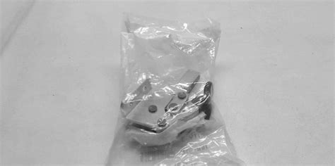 Toggle Lock Plus Clamp With U Shaped Bar Flanged Base