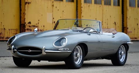 10 Classic European Sports Cars Worth Collecting