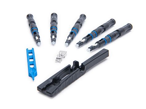 Evolv® Field Installable Pushlok® Connector Corning