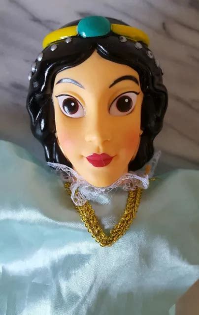 Vintage Disney Aladdin Jasmine Hand Puppet Theatre Rubber Vinyl Head