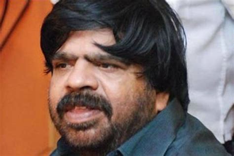 வயிற்றில் ரத்த கசிவு மேல்சிகிச்சைக்காக அமெரிக்கா செல்லும் நடிகர் டி