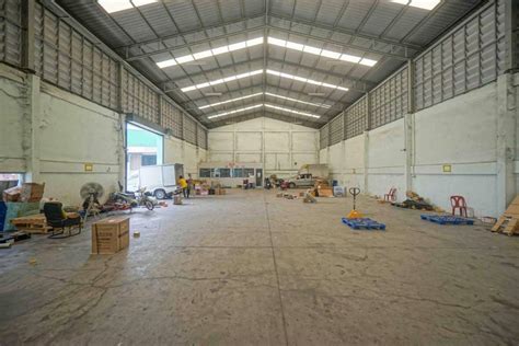 ขายโรงงาน พร้อมสำนักงาน 9ไร่ 1งาน 27 ตรว ติดถนนใหญ่ กระทุ่มเเบน สมุทรสาคร Ennxo