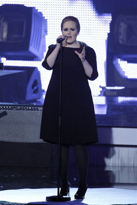 Adele Fashion And Style Pictures History Glamour Uk