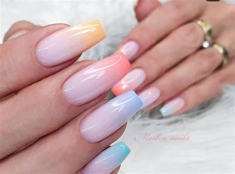 کاشت ناخن بیبی بومر مراحل انجام کاشت بیبی بومر آموزشگاه آرایشگری