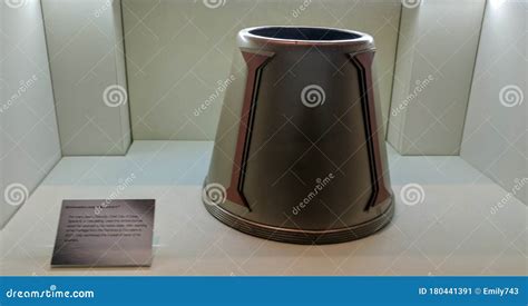 Odo`s Bucket From Star Trek Deep Space Nine On Star Trek The Cruise Iii Editorial Photo Image