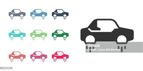 흰색 배경에 고립 된 검은 환상적인 비행 자동차 아이콘 호버 자동차 미래 기술 미래 수송 다채로운 아이콘을 설정합니다 벡터 개념에 대한 스톡 벡터 아트 및 기타 이미지