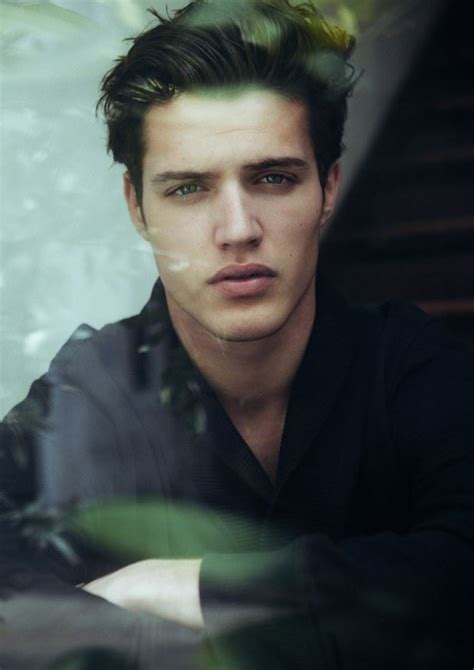 Benjamin Reynier D`management