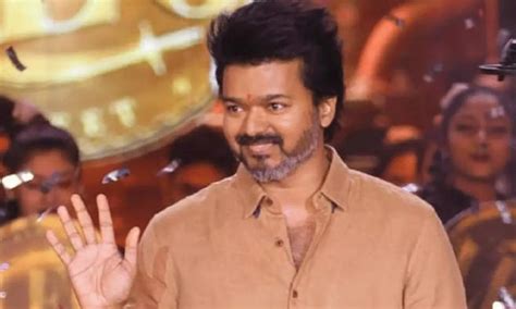 పకక పలన త వసతనన దళపత ఫసట సపచ వరల Thalapathy Vijay First Speech In After