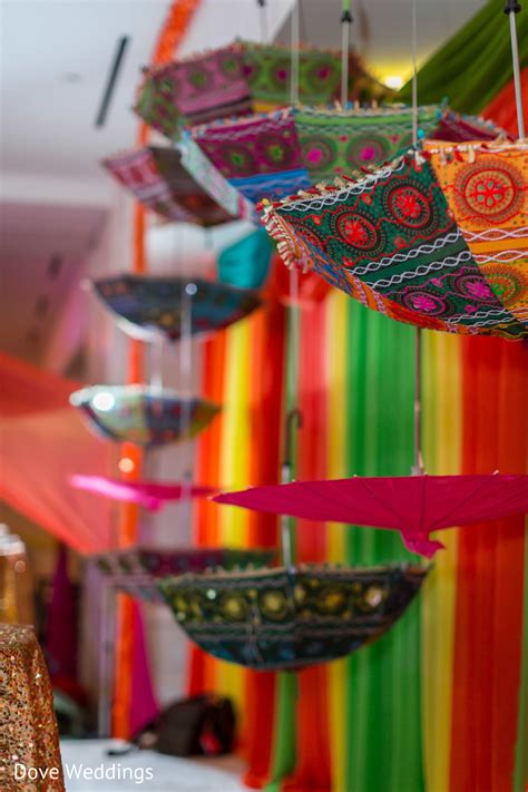 Creative And Colorful Umbrella Decoration Photo 249717