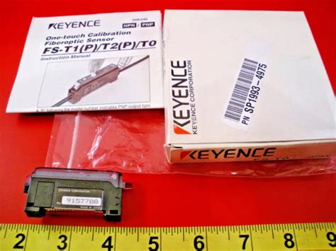 Keyence Fs2 60 Fiber Amplifier Photoelectric Sensor 12 24vdc 35ma Npn