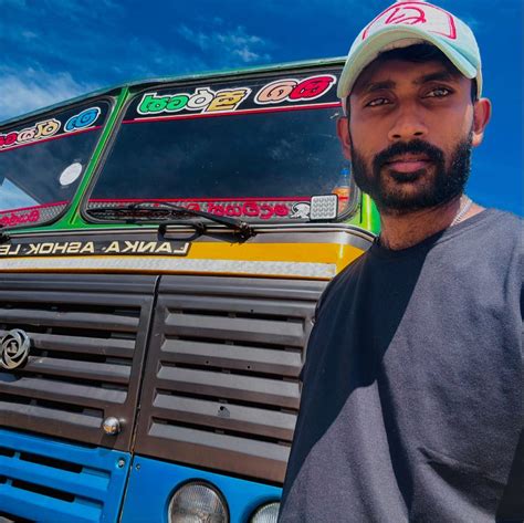 The Ceylon Entrepreneur මේ දින කිහිපය තුල බොහෝ දෙනෙකුට තමන්ගේ මාසික වැටුප ලැබෙන නිසාත් අලුත්