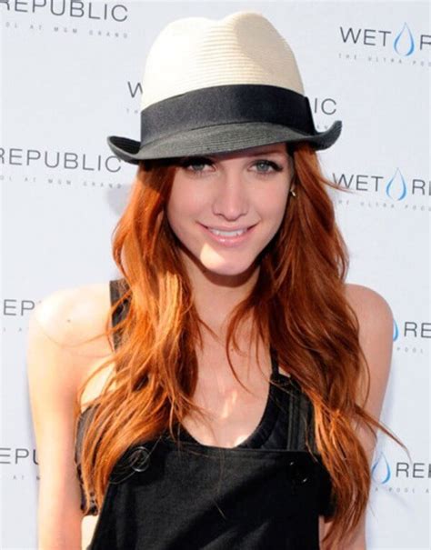 Admiring The Beauty Of Red Headed Female Celebrities K4 Fashion